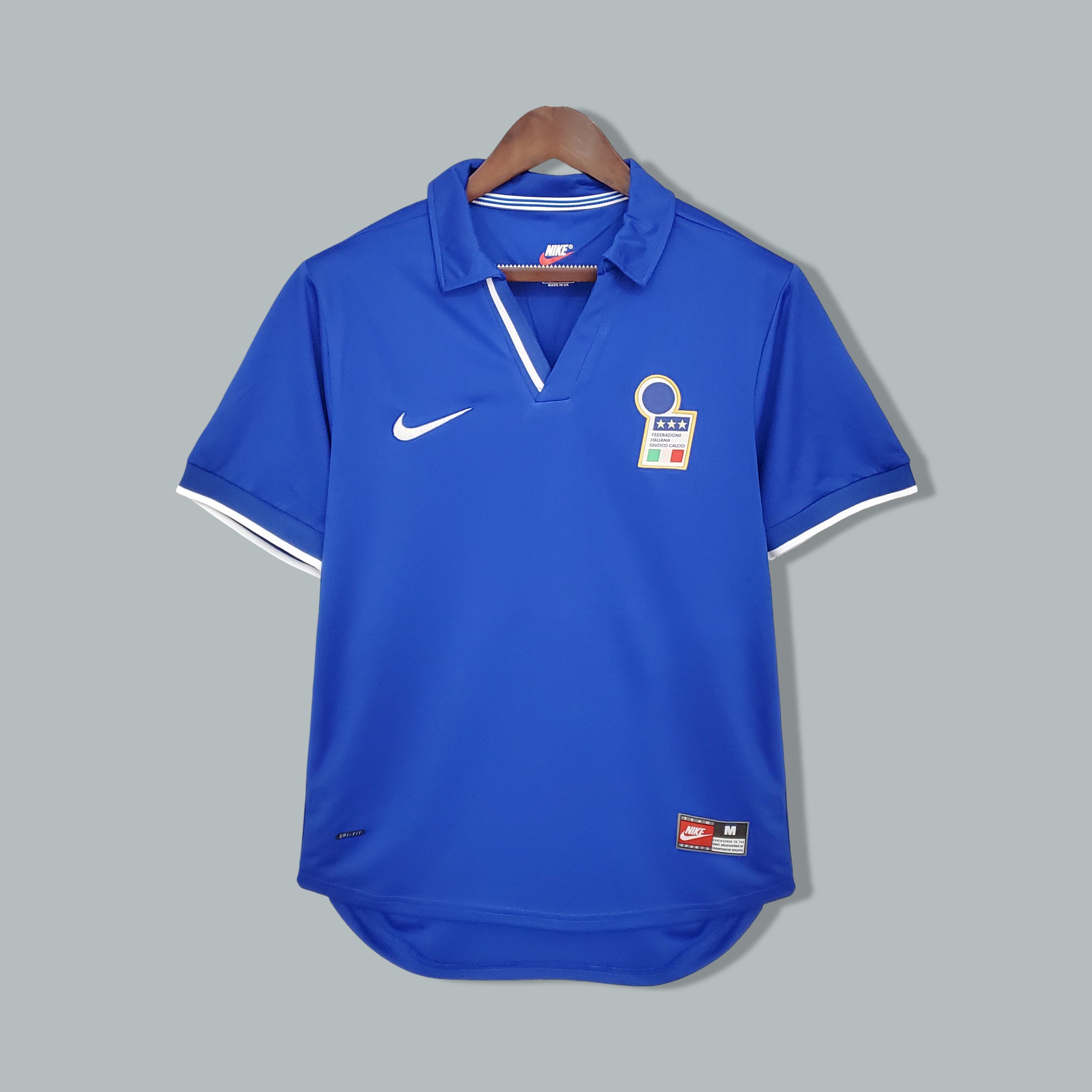1998 Italy Home Retro Kit – FootballRegal